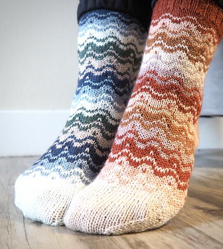 Ravelry: Painted Waves Socks pattern by Oakwood Knits