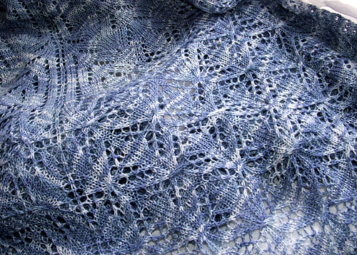 Ravelry: longest night shawl pattern by Lori Law