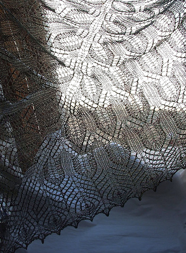 Ravelry: tilia shawl pattern by Lori Law