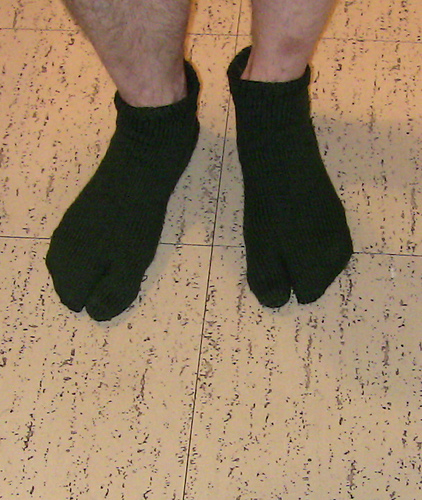 Ravelry: Mr. tabi pattern by E.A. Kelley
