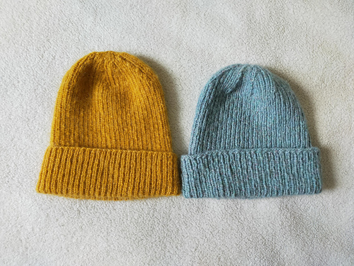 Ravelry: 214-67 Winter Smiles Hat pattern by DROPS design