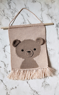 Ravelry: Bear Wall Hanging pattern by Odinka Wisanindhi