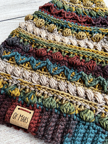 Ravelry: Fable Pixie Hat pattern by Hannah Bovender