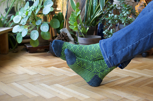 Ravelry: ArdeNO socks pattern by Paul GARRIDO