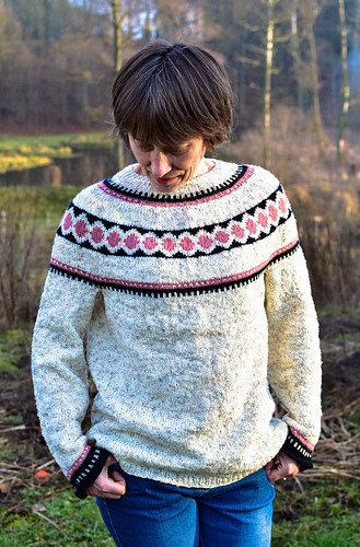 Ravelry: Cozy Sunday Sweater pattern by Twin Stitches Designs