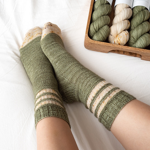 Ravelry: Beluga Socks pattern by Kari Pedersen