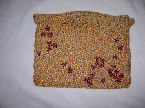Ravelry: Daphne Purse pattern by Louisa Harding