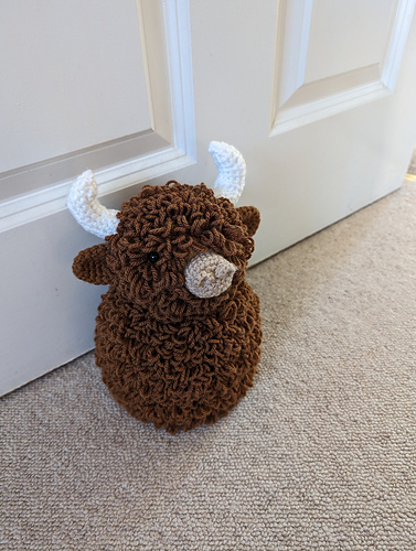 Ravelry: Highland Cow Door Stop pattern by The hook Geek Designs
