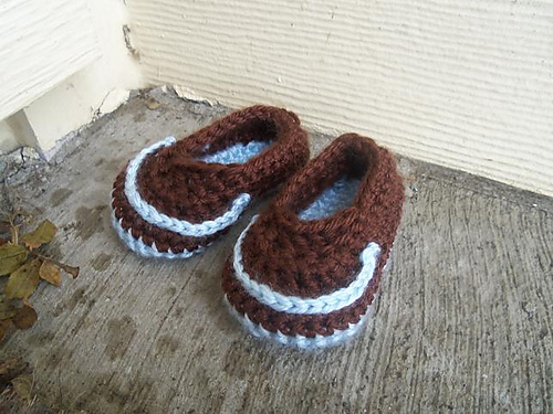 Ravelry: Little Mister Loafers pattern by Elizabeth Alan