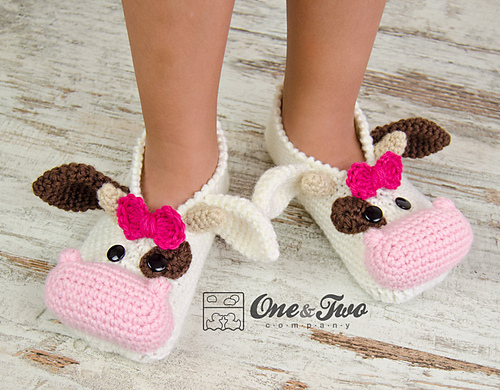 Ravelry: Doris the Cow Booties Child pattern by Carolina Guzman