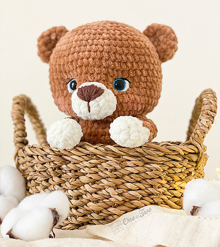 Ravelry: Buddy the Bear pattern by Carolina Guzman
