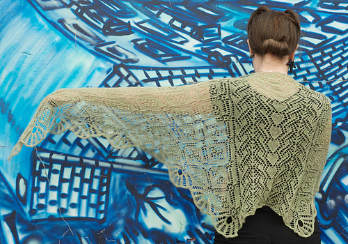Ravelry: Rose Garden Shawl pattern by Anna Richardson