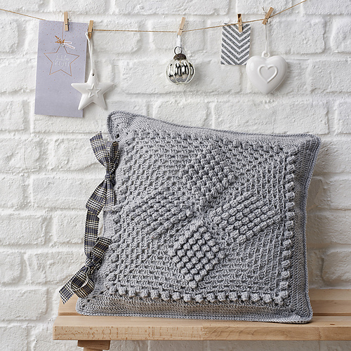 Ravelry: Popcorn Cushion pattern by Sara Scales