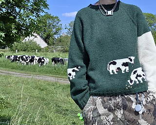 Ravelry: The Cow Sweater pattern by Oli