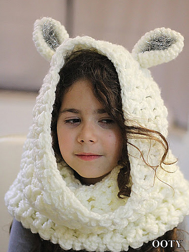 Ravelry: Foxy Fox Snood Hood with Ears pattern by Thomasina Cummings ...