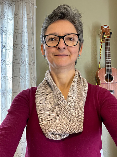 Ravelry: Spiced Chai Cowl pattern by Kate Nash