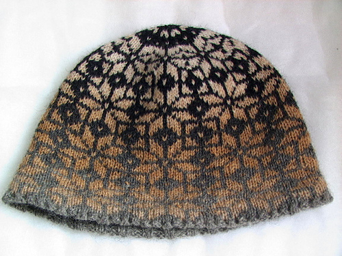Ravelry: Fulled Star Hat pattern by Ruth Sorensen