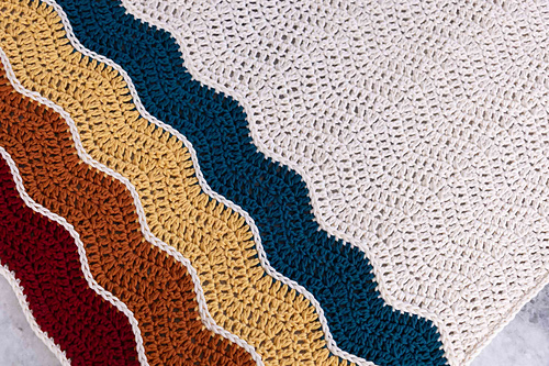 Ravelry: Wavy Baby Blanket pattern by Kaitlin Barthold