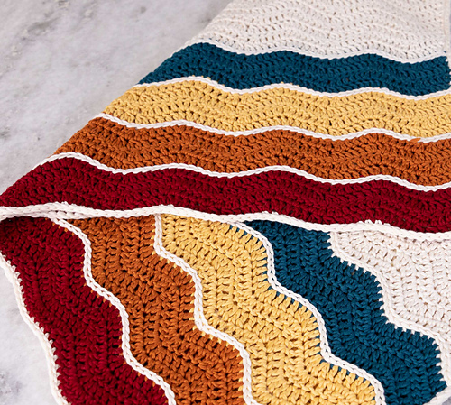 Ravelry: Wavy Baby Blanket pattern by Kaitlin Barthold