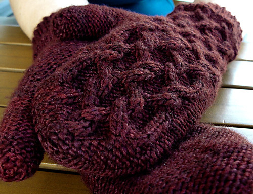 Ravelry: Morgandy Mittens pattern by Triona Murphy