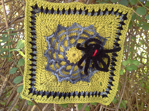 Ravelry: Spider Web Afghan Block pattern by Julie Yeager