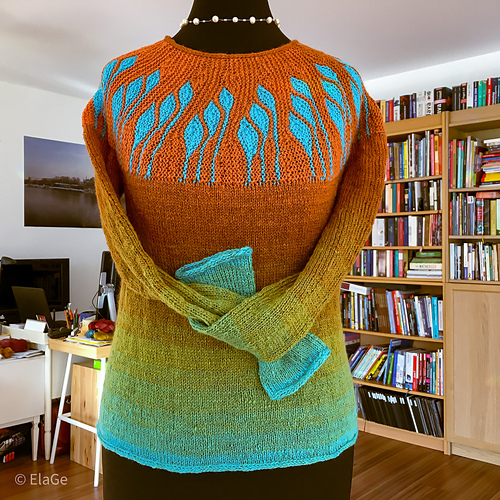 Ravelry: Flower Buds Sweater pattern by Lyudmila Aksenik Old