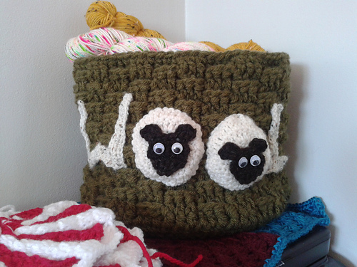 Ravelry: Easy sheep applique pattern by Pamela Woods