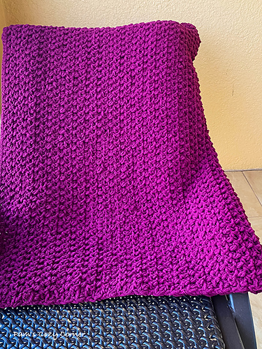 Ravelry: Catherine's Bulky Blanket pattern by Pamela Kuloba
