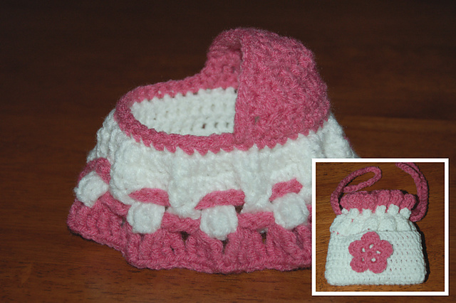 Ravelry: The Original Cradle Purse pattern by Abigail Goss