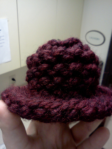 Ravelry: Mini Top Hat pattern by Emma Littlehales