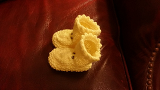 Ravelry: Owls Bootie pattern by Elizabeth Franzen