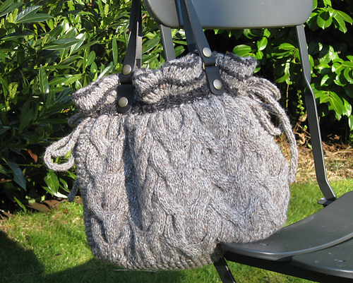 Ravelry: Miranda Bag pattern by Kyoko Nakayoshi