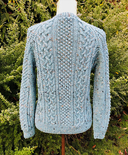 Ravelry: Aran Traditions pattern by Pat Menchini