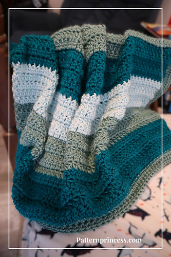 Ravelry: Easy Striped Baby Blanket pattern by Pattern Princess