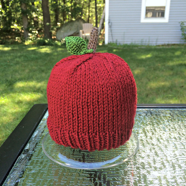 Ravelry: patti07's Fall Apple Beanie