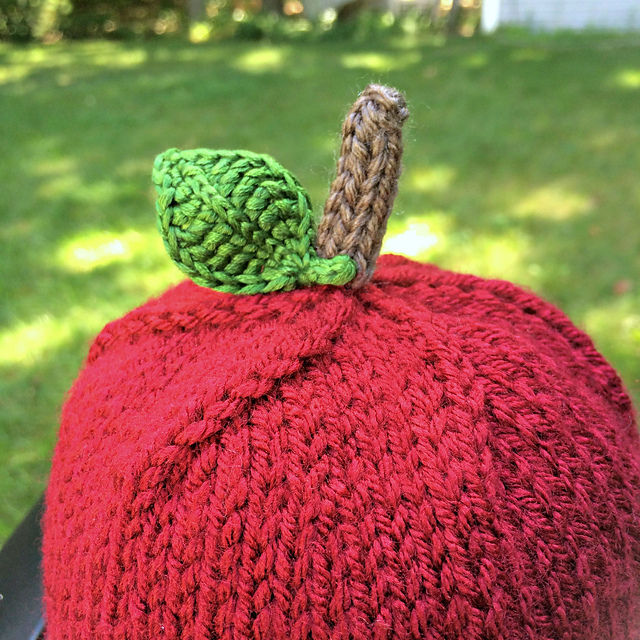 Ravelry: patti07's Fall Apple Beanie