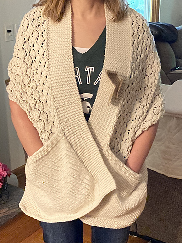 Ravelry: Readers Wraps pattern by Lena Skvagerson