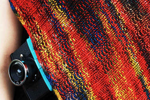 Ravelry: Feniks pattern by Marc Smollin