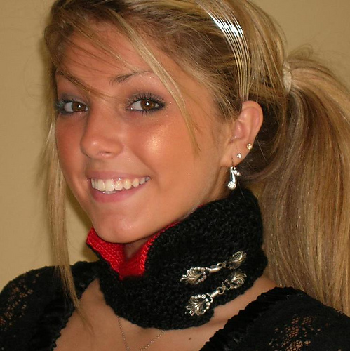 Ravelry: Vampire Bite Collar pattern by Amy Micallef