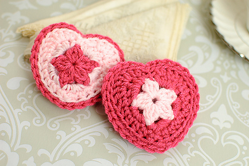 Ravelry: Heart Sachet pattern by Kara Gunza