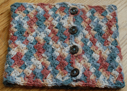 Ravelry: Cozy Textured Neck Wrap pattern by Kara Gunza