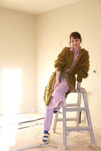 Ravelry: Fuzzy Dot coat / Fuzzy dottekåpe pattern by Anna Enge