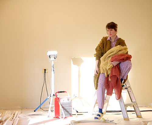 Ravelry: Fuzzy Dot coat / Fuzzy dottekåpe pattern by Anna Enge