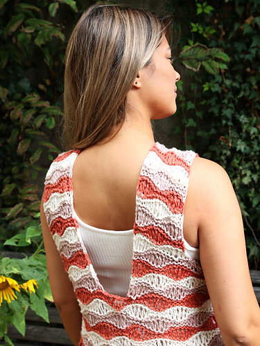 Ravelry: Breezy Dress / Lun Bris Sommerkjole pattern by Heidi - Pickles