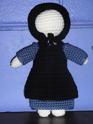 Ravelry: Amish Girl pattern by Kristen Okeeffe