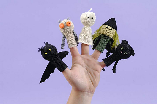 Ravelry: Halloween Finger Puppets pattern by Suzanne Kirkland