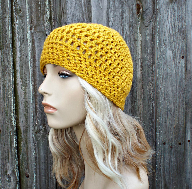 Ravelry: Worsted Weight Basic Beanie pattern by Diane Serviss