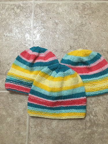Ravelry: Babbity Baby Hat pattern by marianna mel