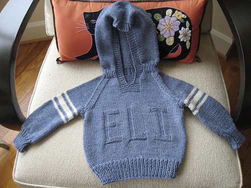 Ravelry: hiddenlaneluv503's Baby Sweater wonderful wallaby sweater