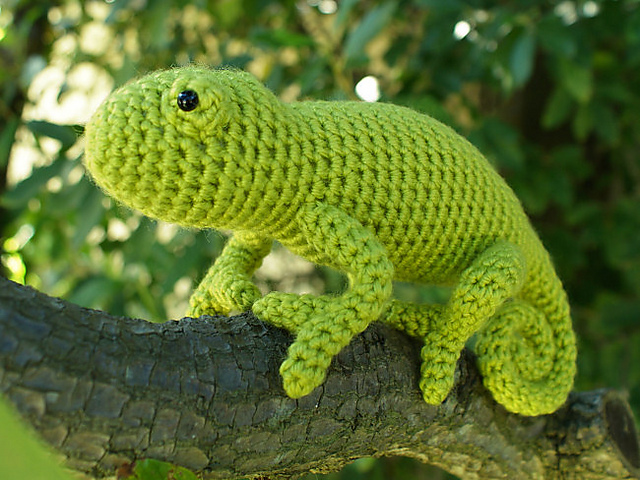 Ravelry: Chameleon pattern by June Gilbank